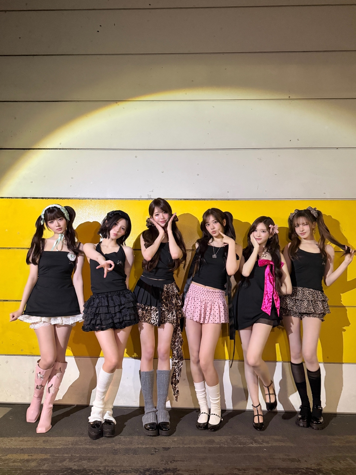 IVE World Tour Outfit Breakdown: Fashion Aesthetics Built Into Custom T ...